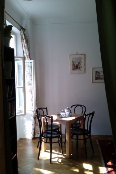 Wohnung In Hernals Mit Garten- Und Strassenblick - Vienna