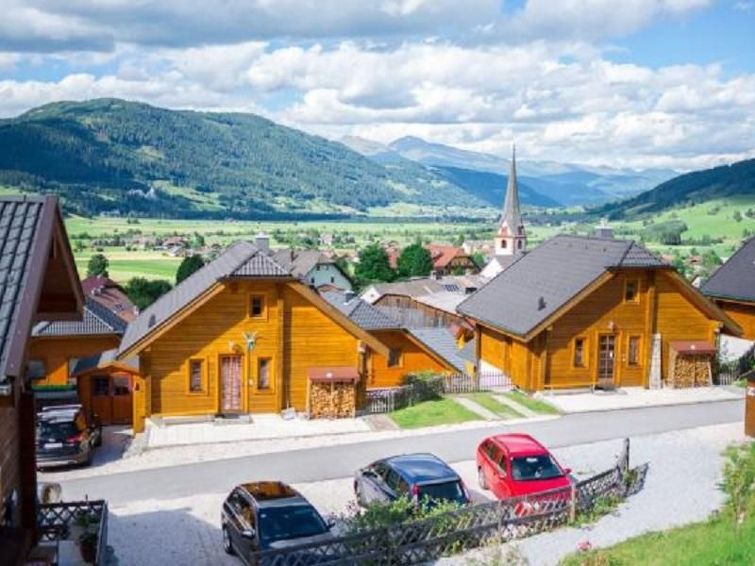 Komfortables Ferienhaus Mit Galerie Und Balkon - Katschberg
