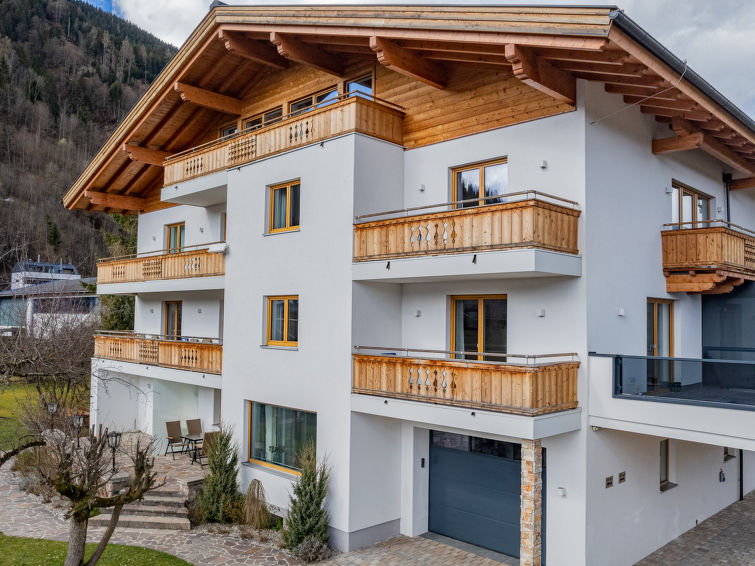  - Zell am See