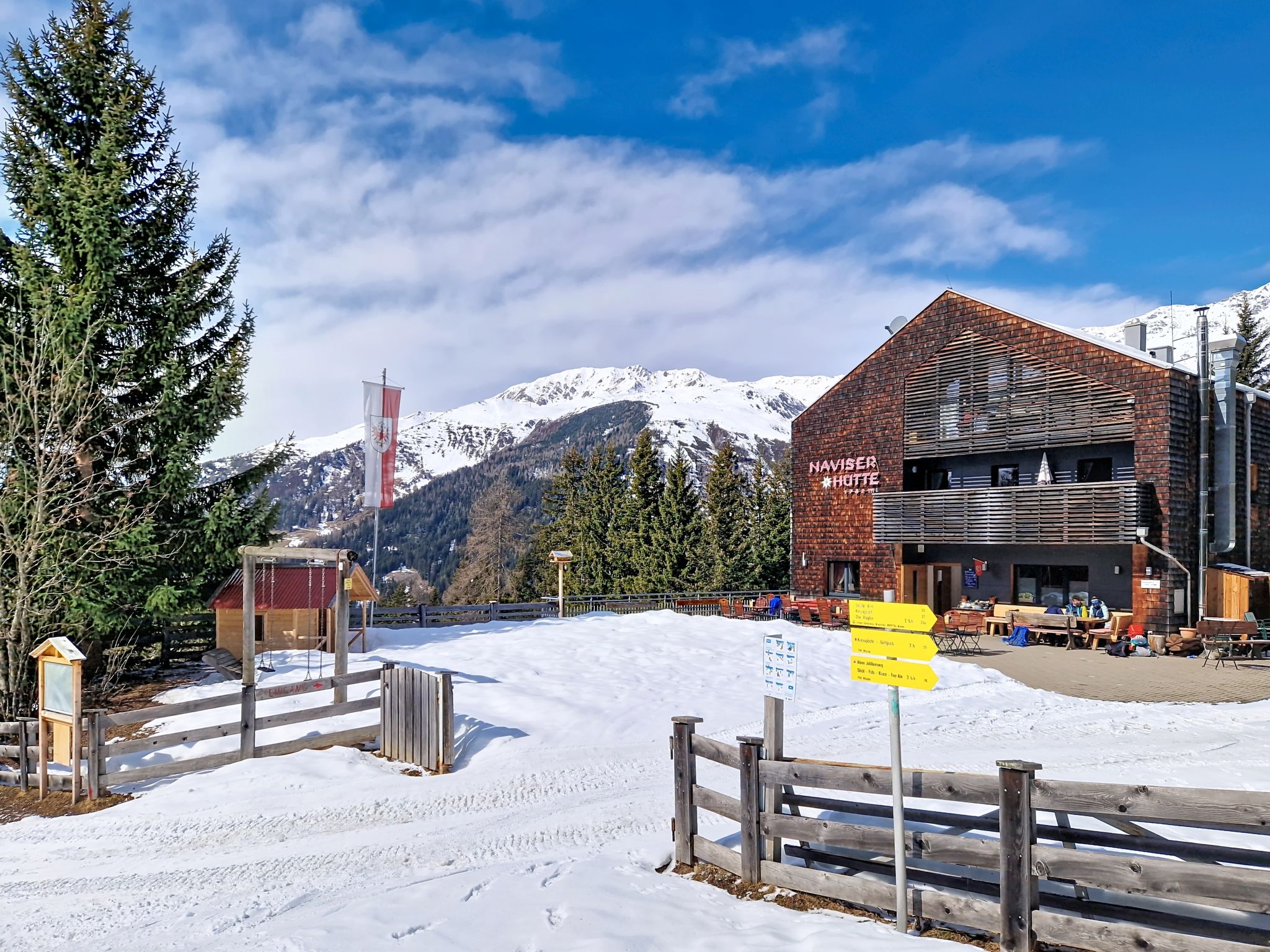 Naviser Hütte - Hintertux Glacier