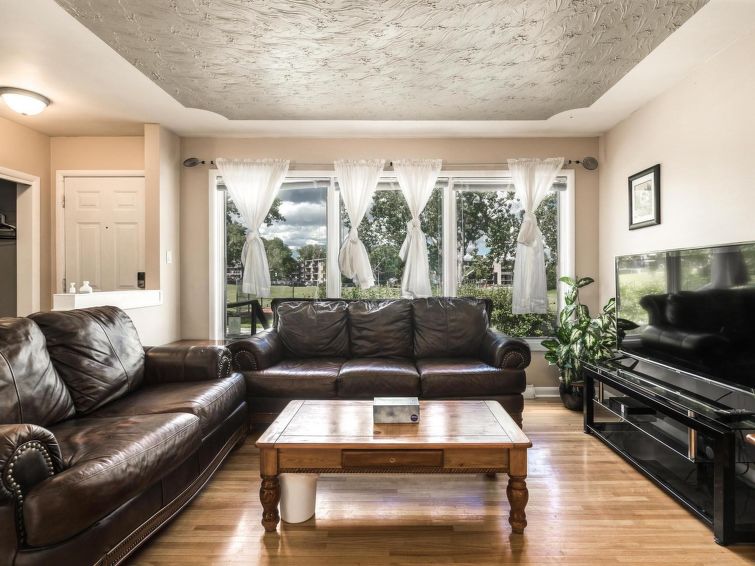 A@home Ganzes Haus Bei Chinook Mall, Für 9 Personen - Calgary