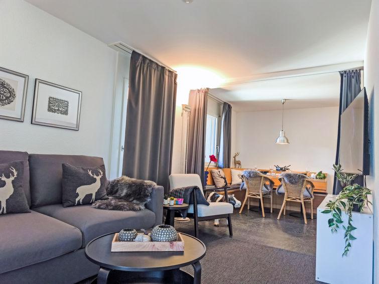 Silence, Apt. P - Lauterbrunnen