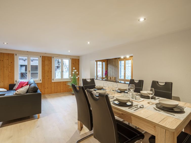 Family Apartment - Brienz