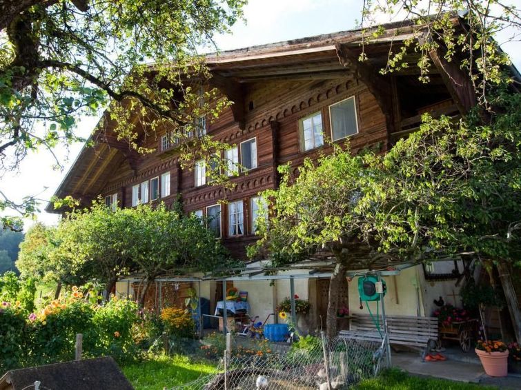 4.5 Zimmer Ferienwohnung Hofstatthaus - Meiringen