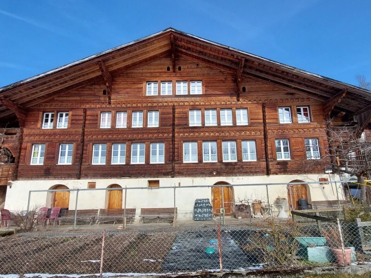 6.5 Zimmer Ferienwohnung Hofstatthaus - Meiringen