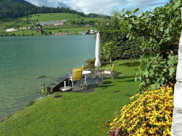 Tieftalweg - Zug