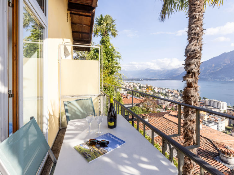 Egner- Apt.glaspalast - Lake Maggiore