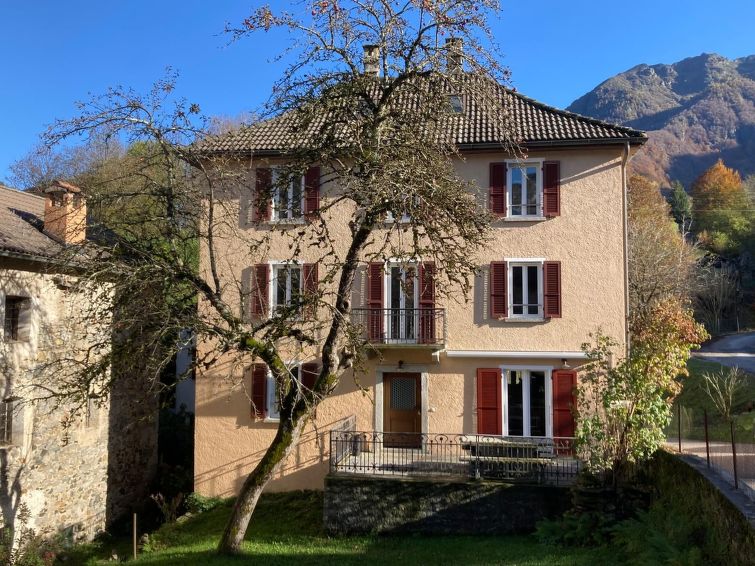 Al Sciresée House, Am Fuße Des Geschützten Waldes - Brissago