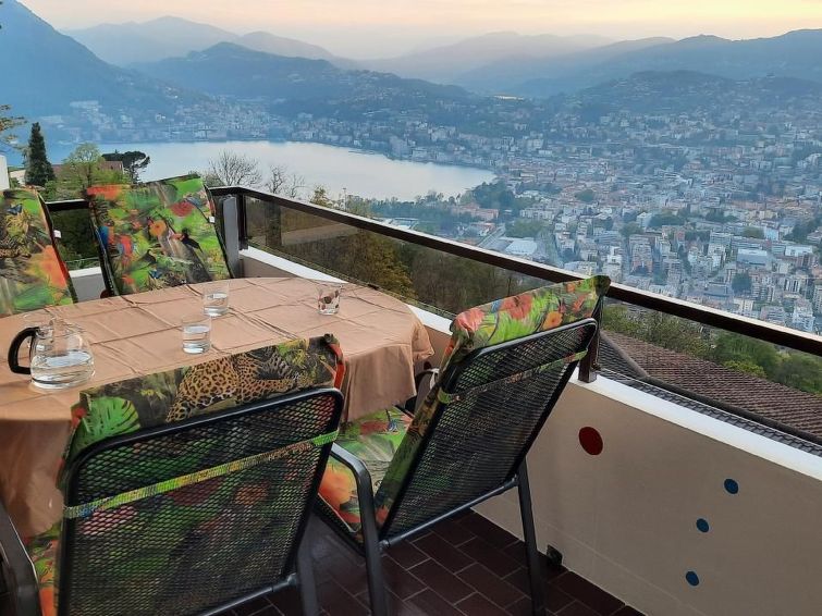 Al Bosco 71a - Lugano