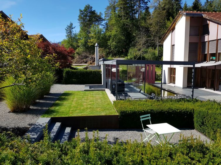 Ferienhaus Carrera Mit Traumgarten, Valendas, (Valendas), 22007b - Flims