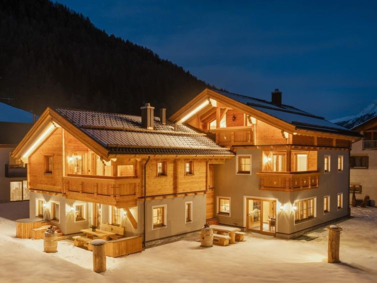 Engadin Chalet Appartment - Madulain
