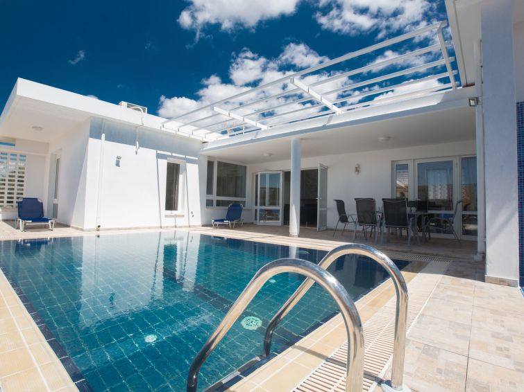 Moderne Ferienvilla In Ayia Napa - Zypern