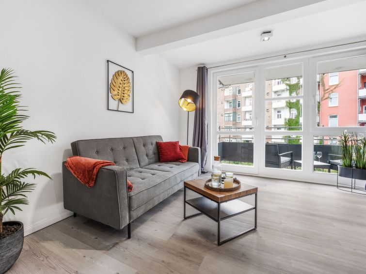 Appartement In Südfriedhof Mit Großem Balkon - Kilonia