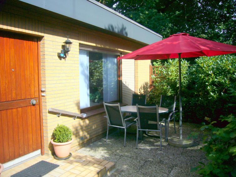 Zentrale Ferienwohnung Mit Terrasse - Loxstedt
