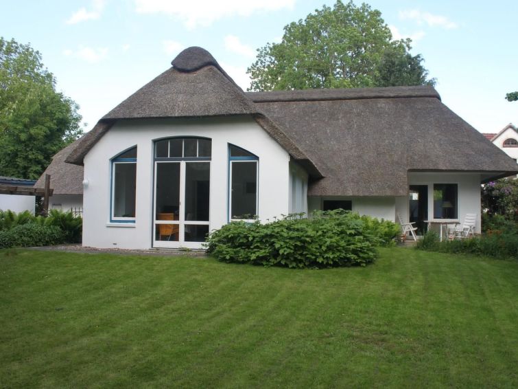 In Stollhamm Mit Großem Garten - Bremen