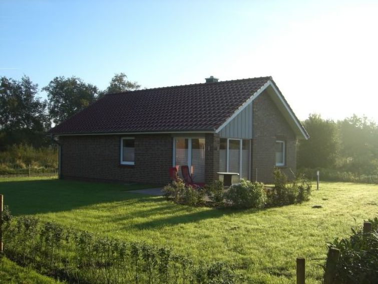 Barrierefreies Ferienhaus Mit Großem Grundstück - Bremen