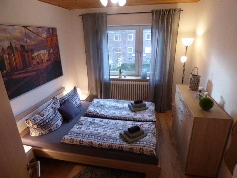 Große Ferienwohnung In Voslapp Mit Garten - Wilhelmshaven