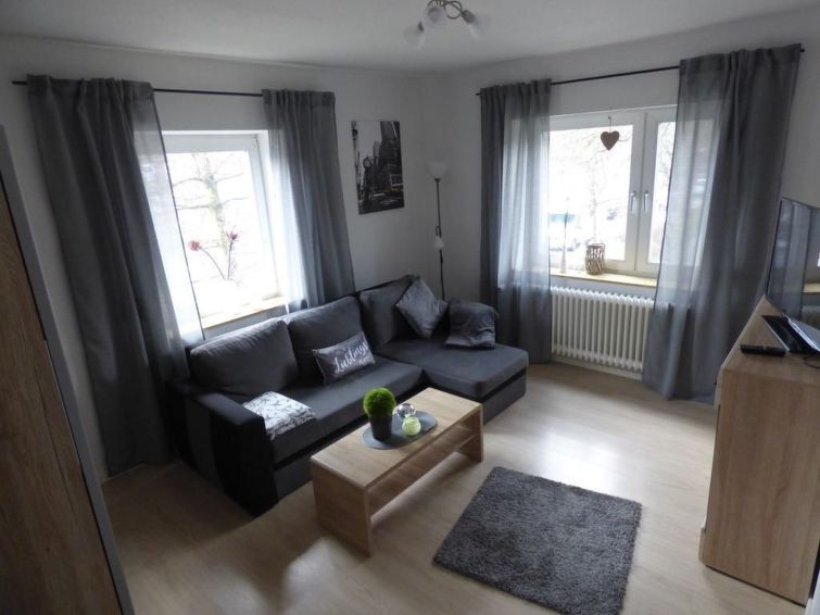 Große Ferienwohnung In Voslapp Mit Garten - Wilhelmshaven