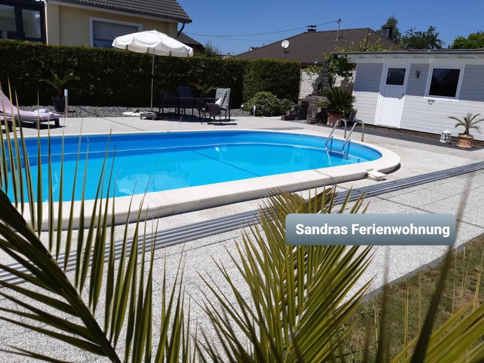 Sandra´s Ferienwohnung mit Pool | Vakantiehuisjes.nl