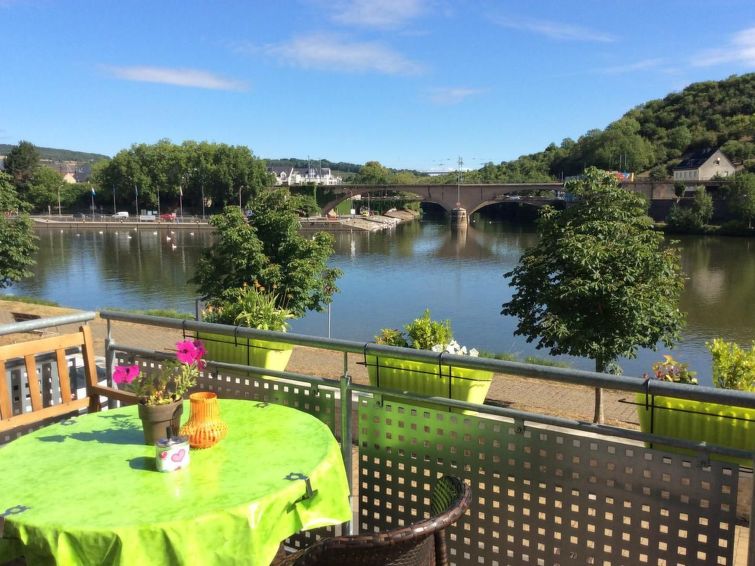 Einzigartige Lage Direkt Mosel Und Radweg. - Konz