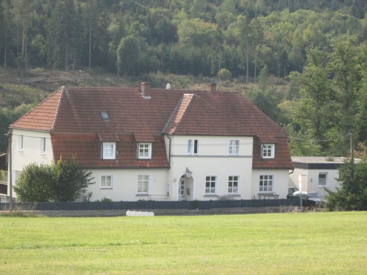 Große, Hundefreundliche Ferienwohnung Mit Großer Terrasse In Flussnähe - Medebach