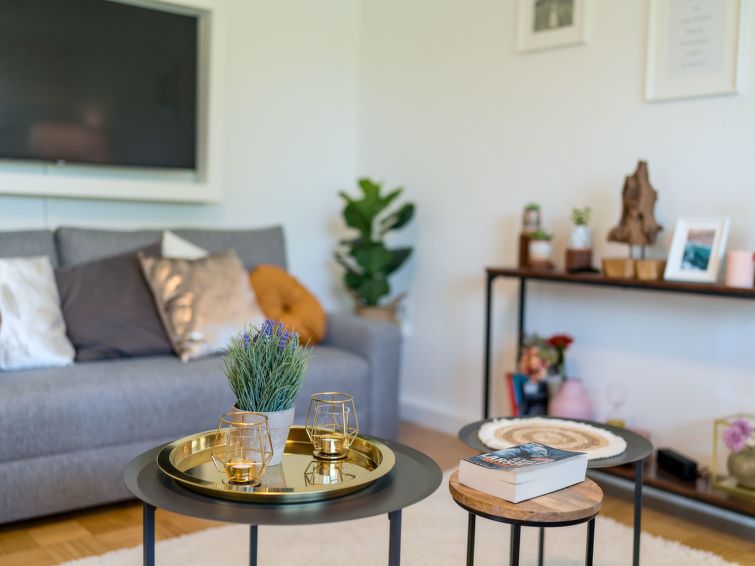Eg Mitte Helle 70m 2 Zimmer Wohnung Nähe Salzburg - Salzbourg