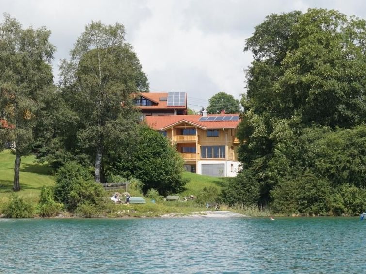 Landgut Mit Blick Auf Das Wasser - Halblech