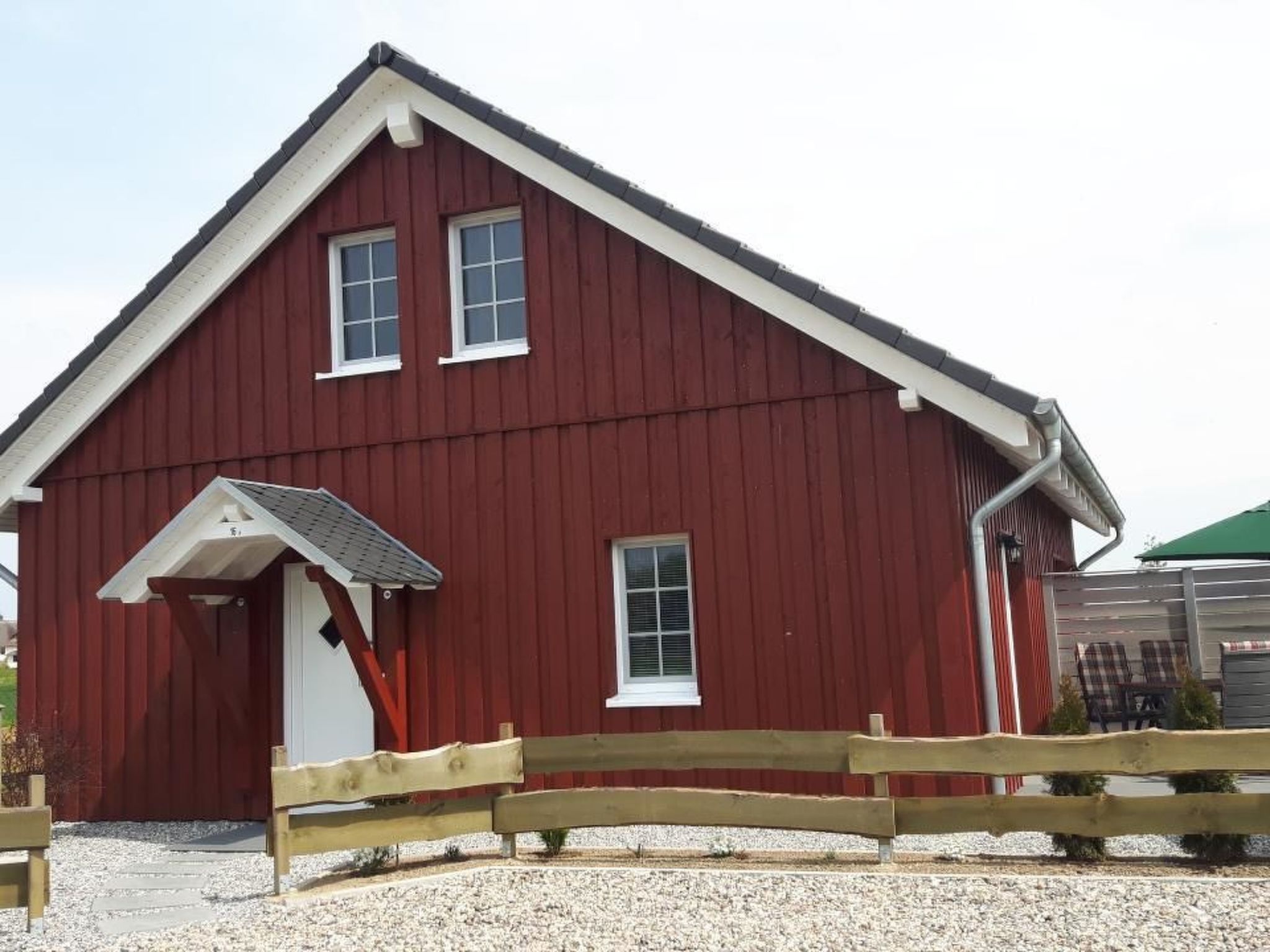 Gemütliches Schwedenhäuschen Mit Terrasse - Wismar