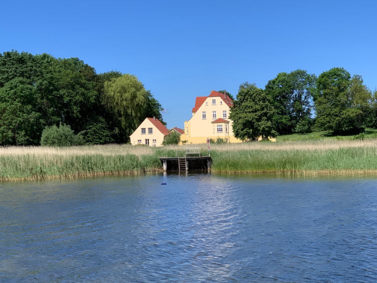 Wohnung Im Zweiten Obergeschoss Des Gutshauses - Ummanz