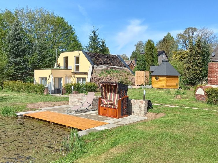 In Krimderode Mit Grill, Whirlpool Und Terrasse - Nordhausen