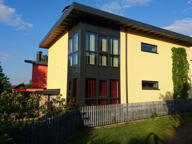 Moderne, Niveauvoll Eingerichtete Ferienwohnung - Eibenstock