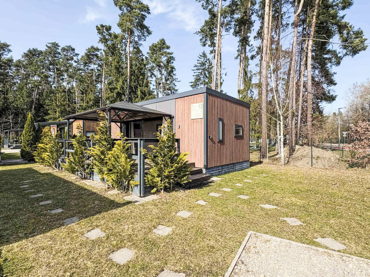 In Wackersdorf Mit Grill, Terrasse Und Garten - Wackersdorf