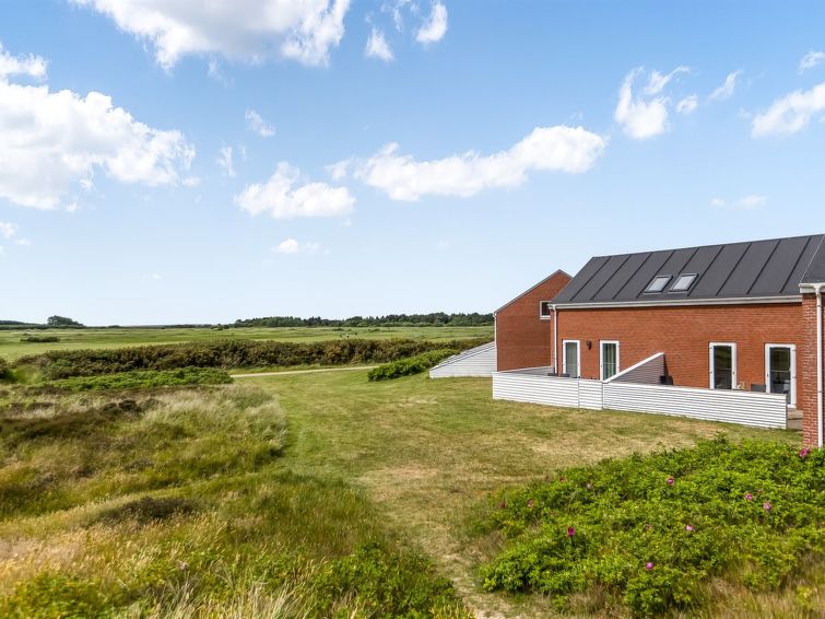"Anelia" - 2.3km From The Sea - Rømø