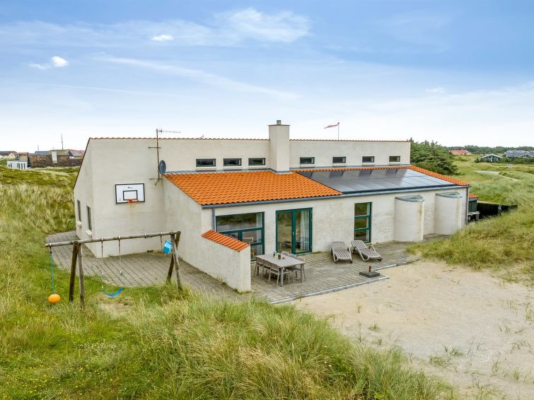 "Teijo" - 400m From The Sea - Klitmøller