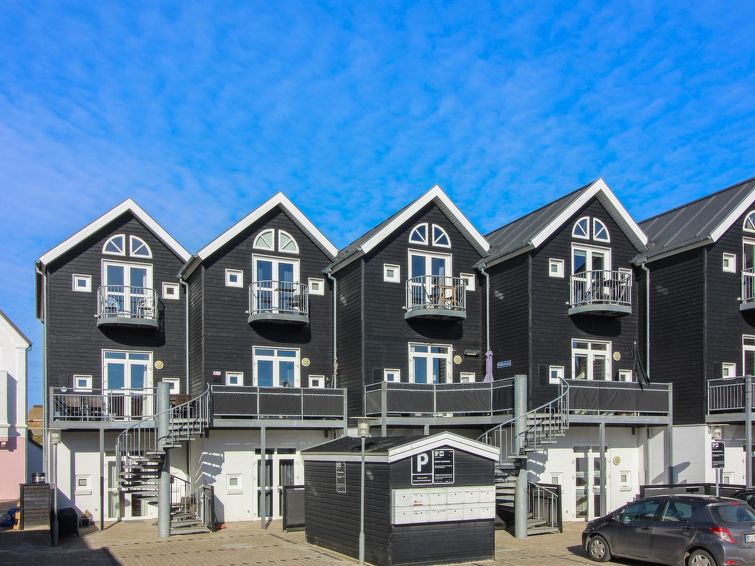 "Varnava" - 200m From The Sea - Saltum