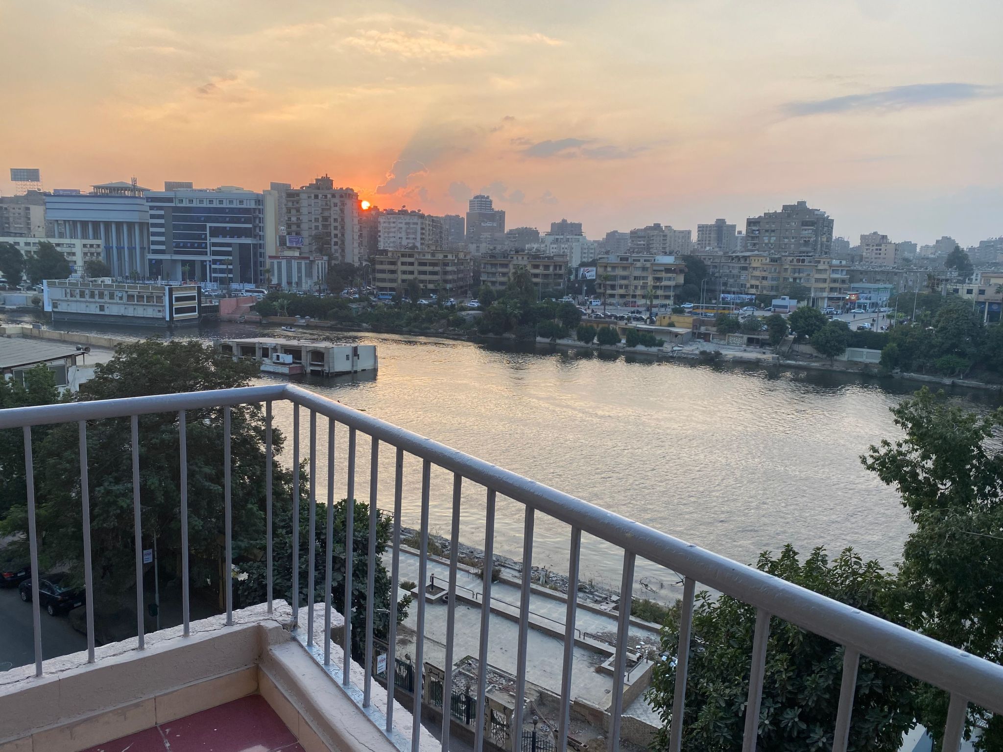 Mit Flussblick In Zamalek Kairo - Giza