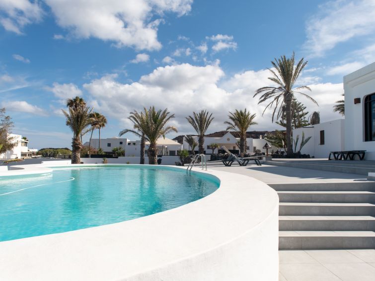 Villa Blanca Apartment 2 - Graciosa