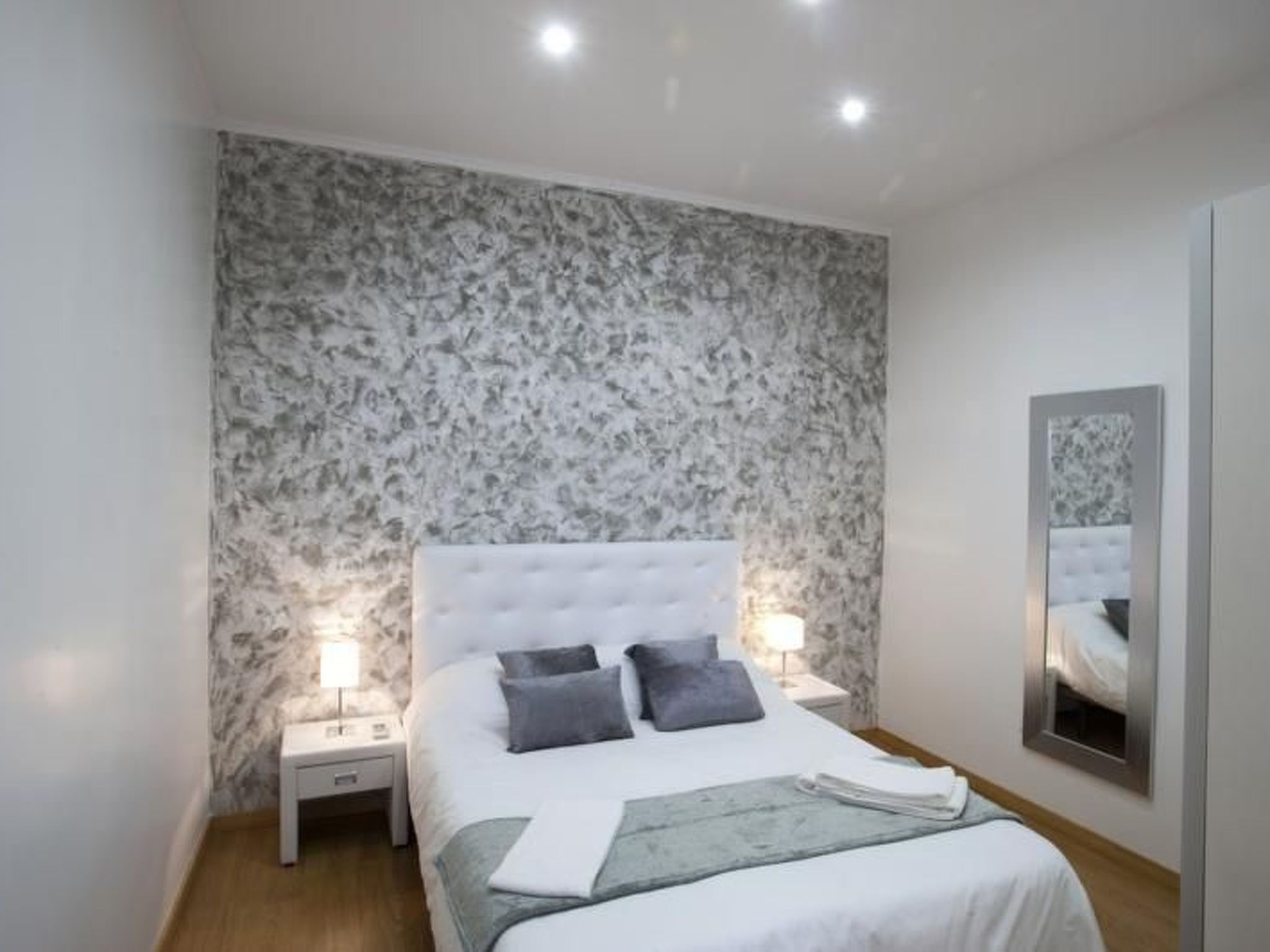 Wohnung "Sagrada Familia" Mit Parkplatz - Barcelona