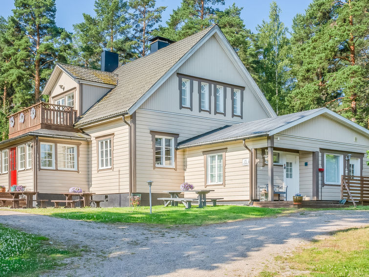Päätalo, Mökkilomat Ja Perhejuhlat - Lahti