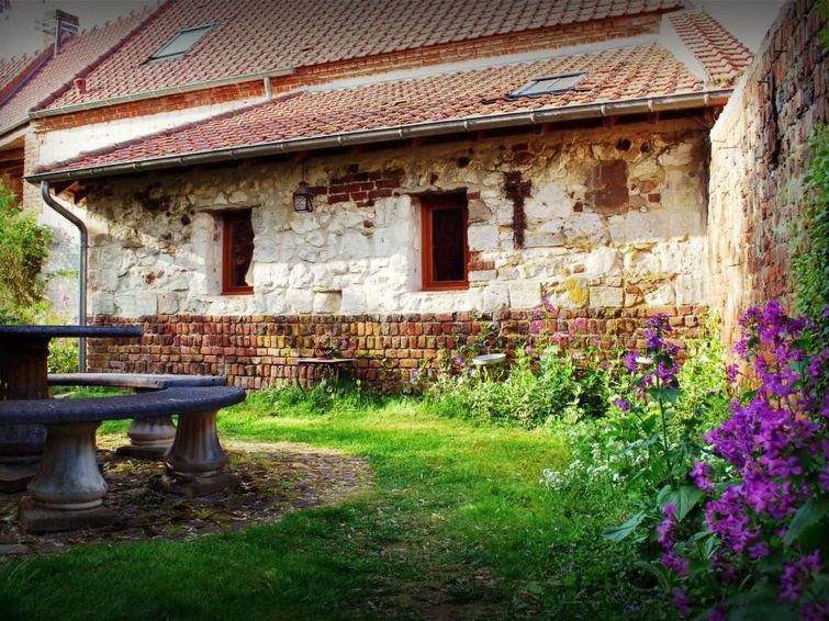 Liebevoll Renoviertes Ferienhaus Als Teil Eines Kleinen Bauernhauses Mit Abgesc - Pas-de-Calais