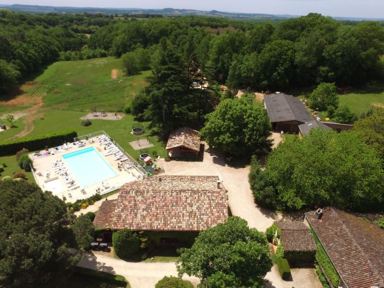 Feriendorf Im Périgord Großes Ferienhaus Für 18 Oder 20 Personen. - Lot-et-Garonne