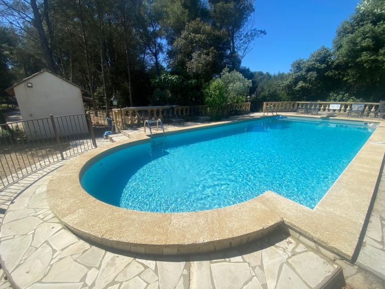 Studiowohnung Mit Terrasse - Pool, Tennis, Bouleplatz - Miramas