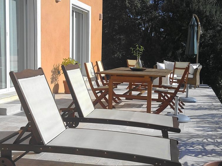 Freistehendes Haus Mit Großer Terrasse Und Panoramablick Auf Die Landschaft - Gorges du Verdon