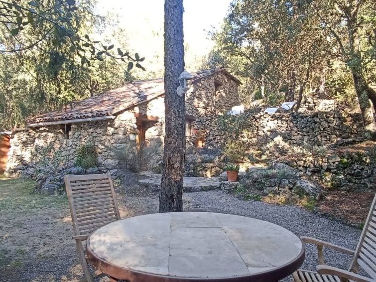 In Sillans-la-cascade Mit Garten - Aups