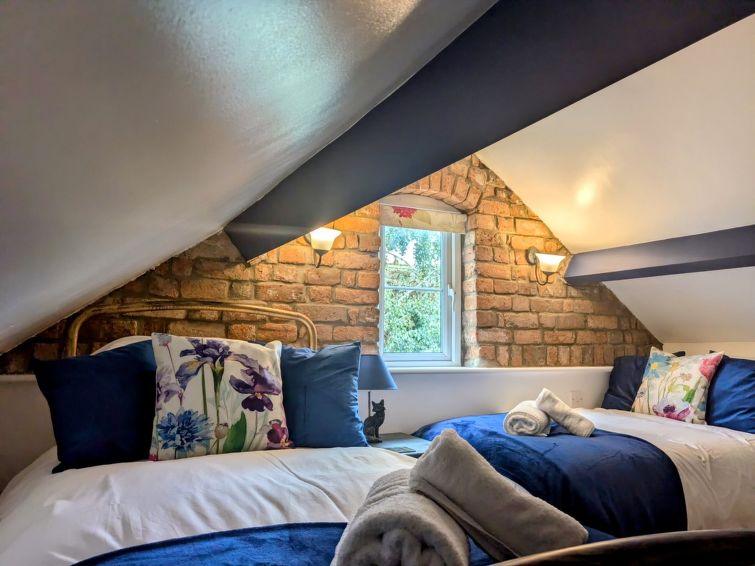 Doverow Cottage - Stroud, UK