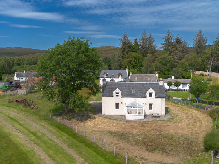 Loch Meiklie View - Drumnadrochit