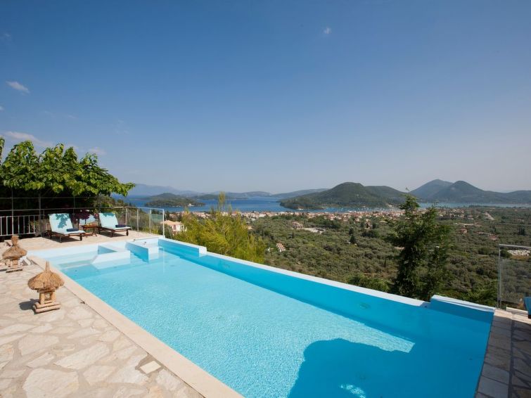 Finca "Lily" Mit Infinity-pool - Lefkada