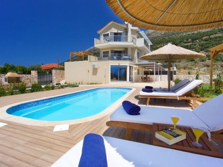 Kefalonia Horizon Villa - Agia Effimia
