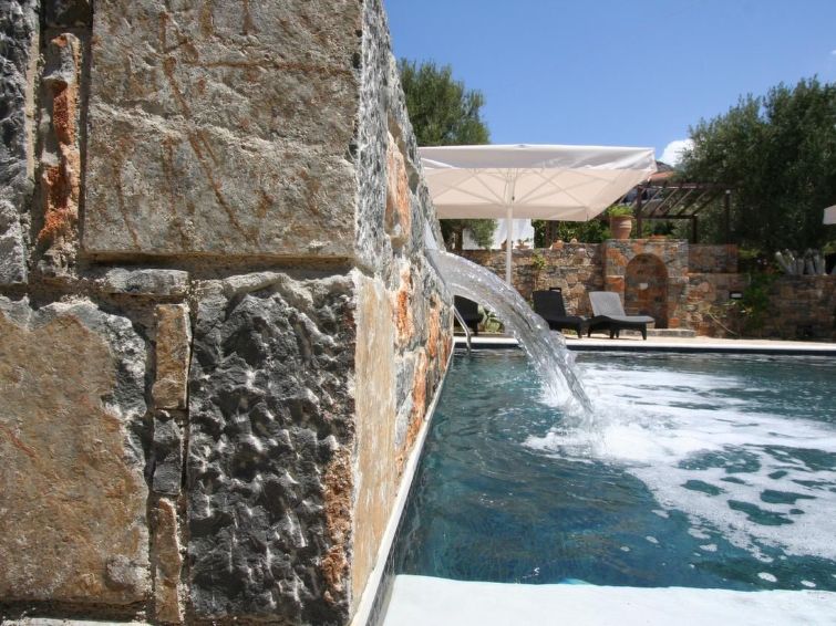 Appartement In Istro Mit Gemeinschaftlichem Pool - Elounda