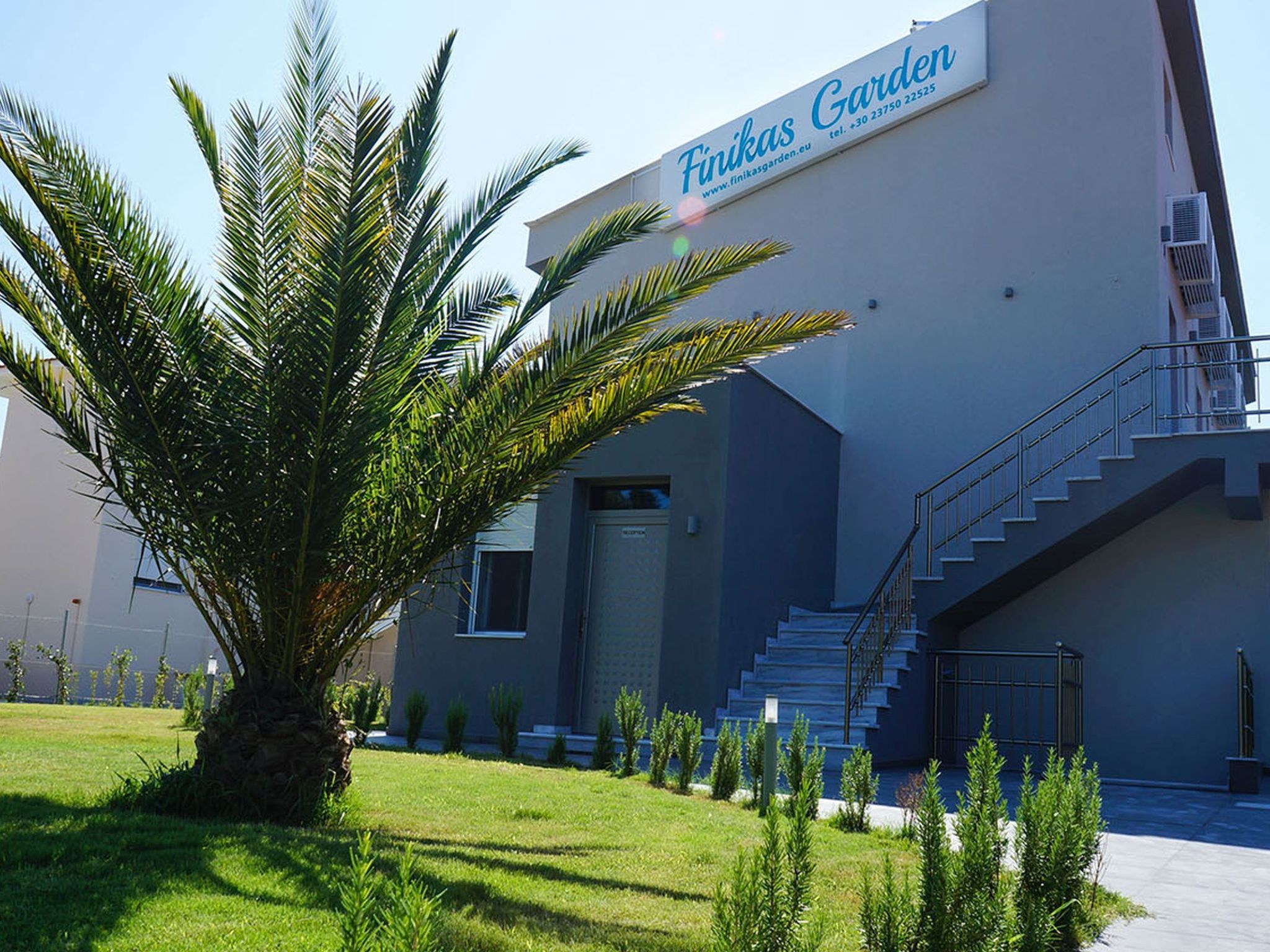 Finikas Garden Nikit - Ситония